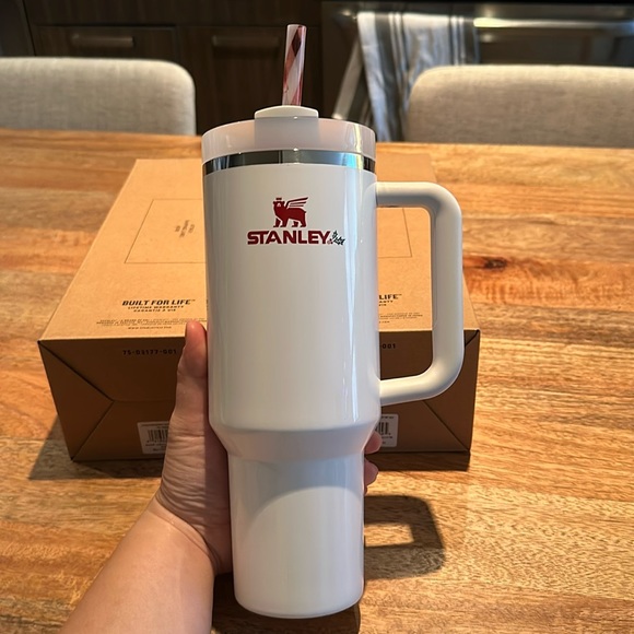 Stanley | Dining | Nwt Stanley Quencher 2 40oz In Mistletoe Twist ...